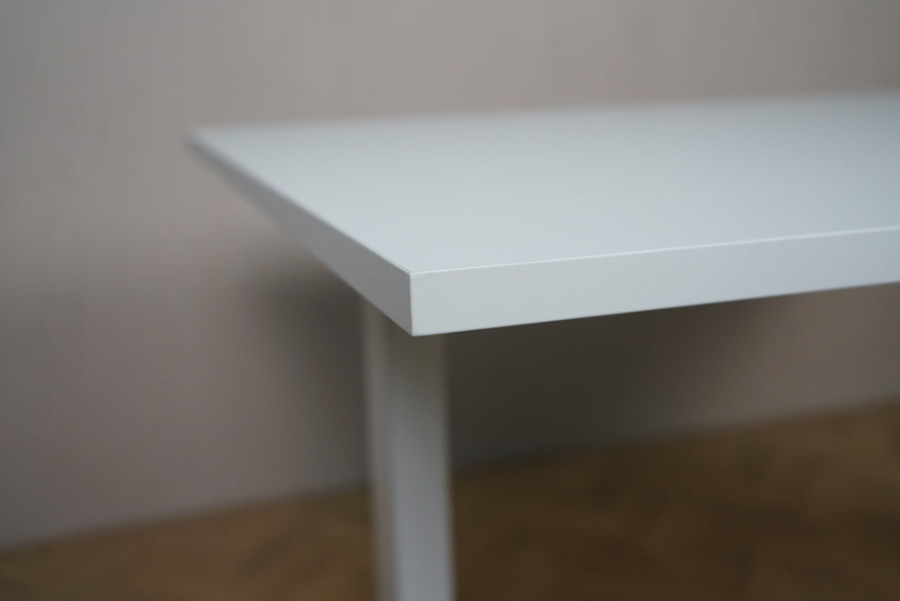 Holmris B8 mødebord 160x100 cm i hvid – Kontorgaarden