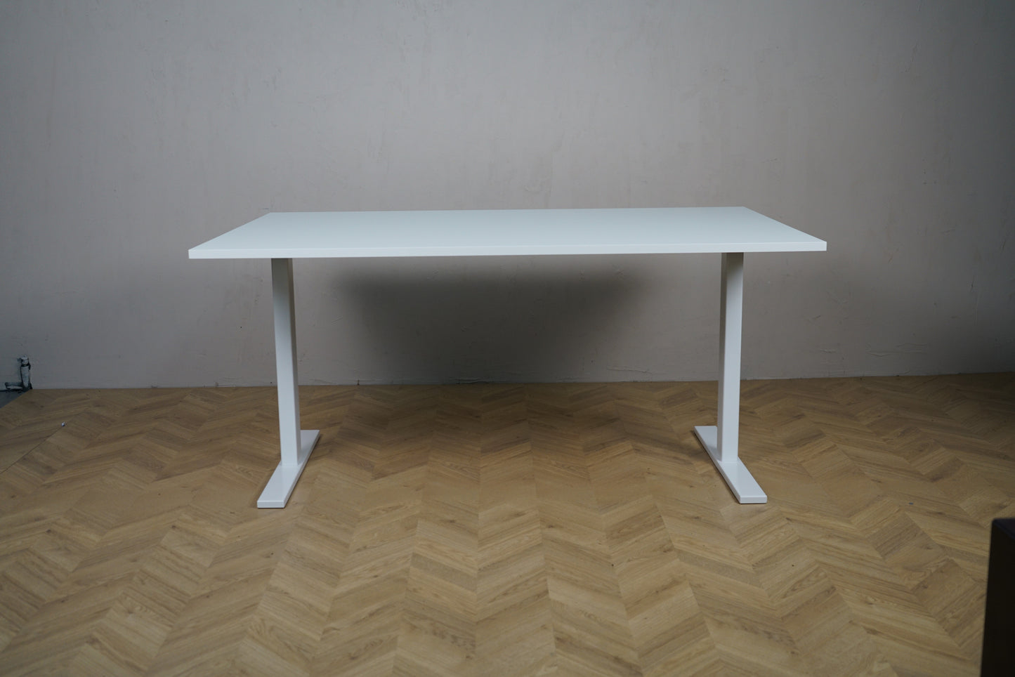 Holmris B8 mødebord 160x100 cm i hvid – Kontorgaarden